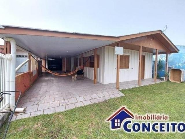 C136 Linda residência mista localizada a 500 metros do mar