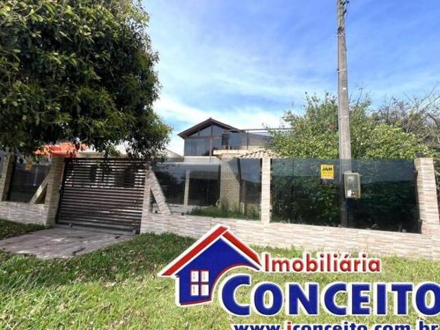 C149 Excelente residência composta de 03 dormitórios a 480 m do mar