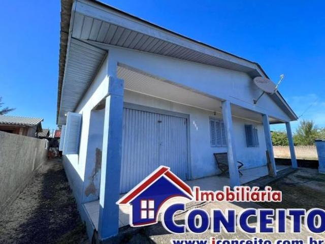 C179 Residência localizada próxima ao mar no balneário Imara