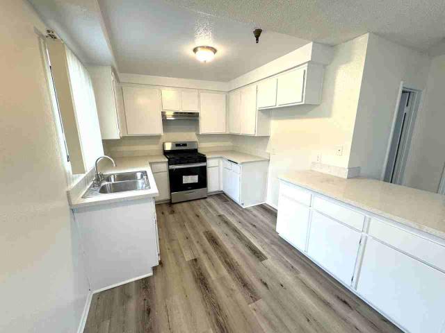 C1 1 Bedroom Apartment for Rent at 1 Cordary Apts 1, Hawthorne, CA 90250