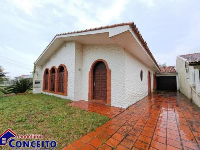C202 Residência com 03 suítes próximo ao mar em Santa Terezinha