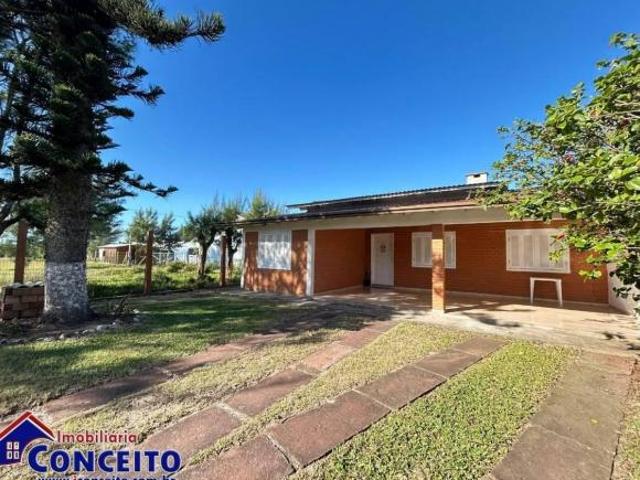 C20 Excelente residência no Balneário Marisul a apenas 80 Metros do mar