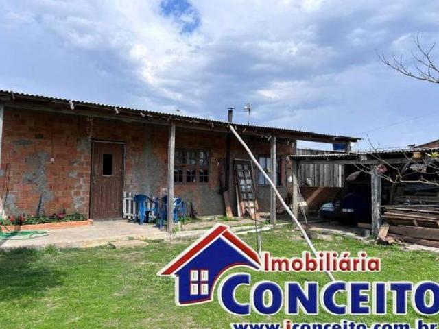 C226 Residência com 3 dormitórios localizada no balneário Albatroz