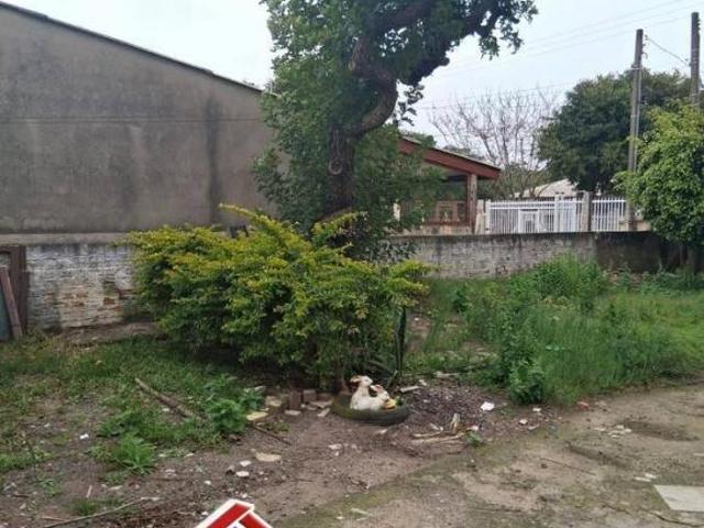 C258 Imóvel composto de 03 dormitórios localizado em região de moradores