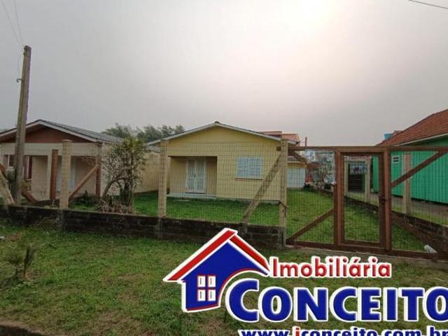 C270 Excelente residência a 200 metros do mar em Mariluz