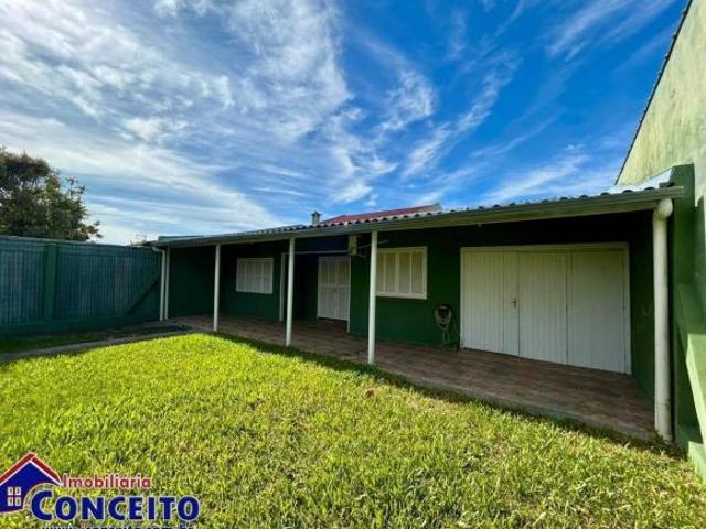 C291 Excelente residência com 03 dormitórios no Balneário Albatroz