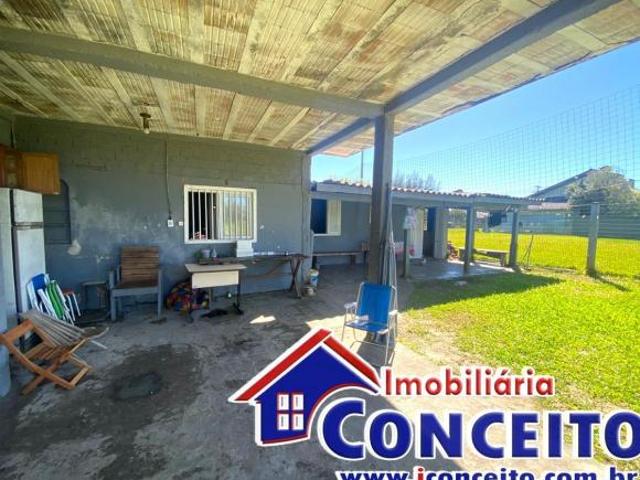 C31 Residência de alvenaria composta de 05 dormitórios