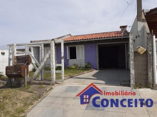 C463 Residência localizada em região de moradores
