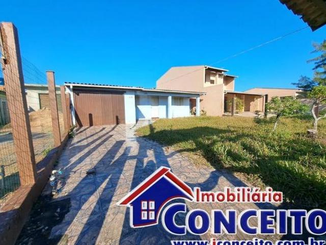 C549 Ótima residência composta de 03 dormitórios no balneário Nordeste
