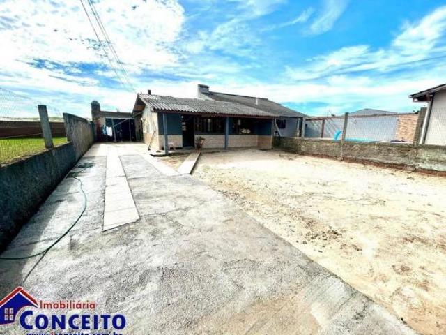 C678 Residência localizada no Balneário Ipiranga a apenas 50 m do mar