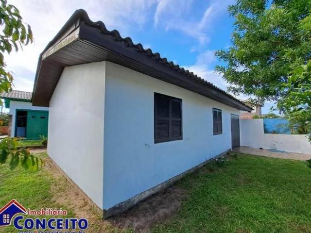 C750 Imóvel de esquina localizado no Balneário Presidente
