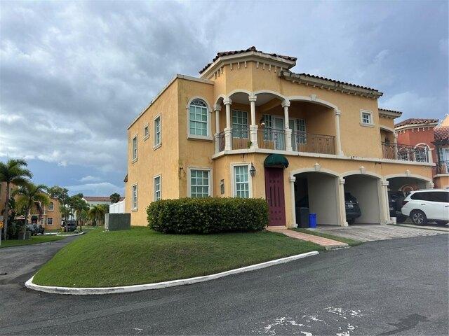 C Brighton Country Clb, Dorado, Home For Sale