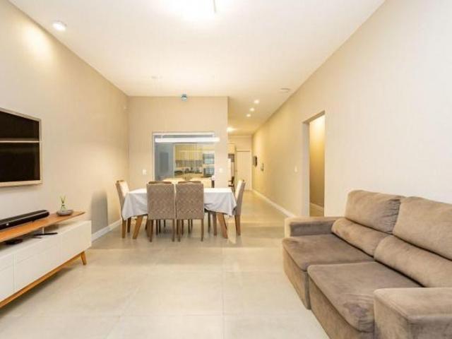 C CA1561 Belíssima Casa 180m², Próximo ao Santa Mônica Clube