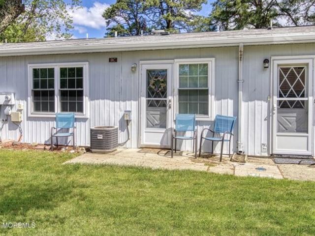 C Cambridge Cir, Manchester, Condo For Sale