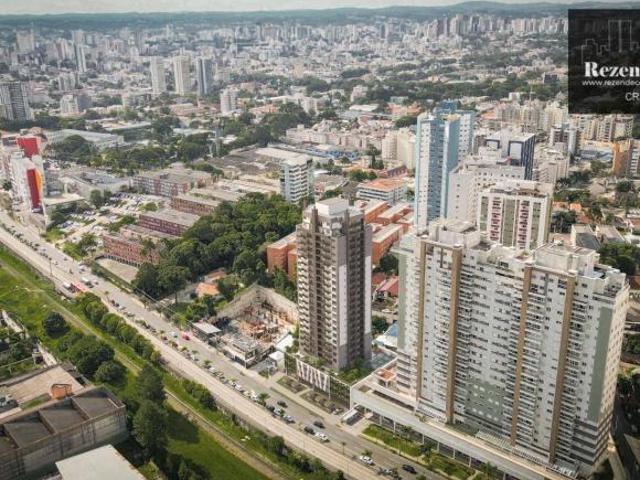 C CO0151 Cobertura a venda no Cristo Rei, 107m² Privativos, 2 Suítes, 2 Vagas