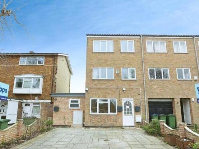 C Fairby Road, London, 3 Bedroom Flat