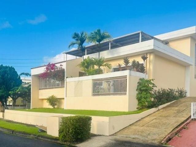 C Florencia St Ext, Guaynabo, Home For Sale