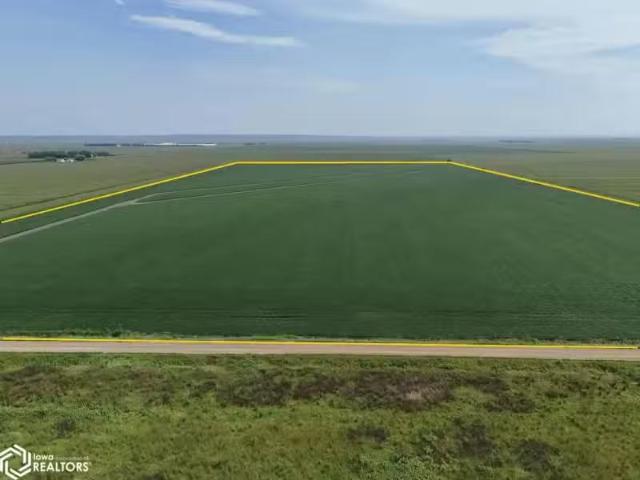c HARLES AVE. SALIX, IA 51052 Farm For Sale MLS# 6323310