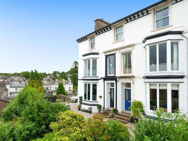 C Lake View Villas, Bowness On Windermere, 2 Bedroom Apartment