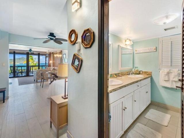 C Smith Bay Ee, Saint Thomas, Condo For Sale