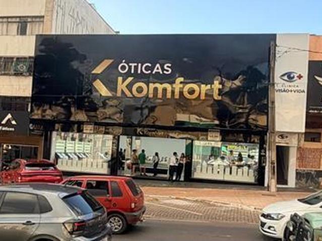 C 11 Prédio no centro de Taguantiga vendo esta alugado C 11 com 360 M2 de construção com habite s