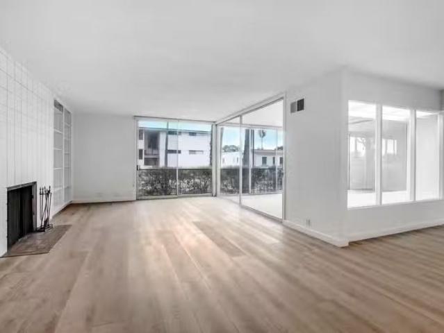 C 960 21st Street in Santa Monica