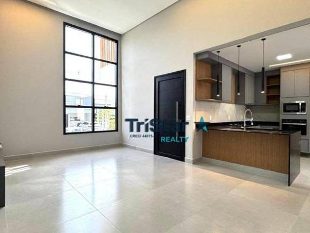 CA0752 CASA TÉRREA COM 03 DORMITORIOS E COM PLANEJADOS, POSSUI OTIMO ACABAMENTO, EM CONDOMINIO FEC