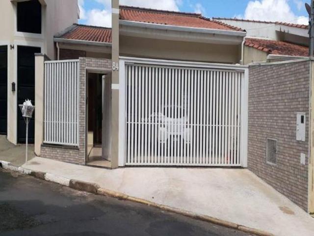 CA00395 – CASA EM GUAXUPÉ – Jardim Planalto
