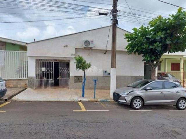 CA0182 – CASA EM GUAXUPÉ – CENTRO