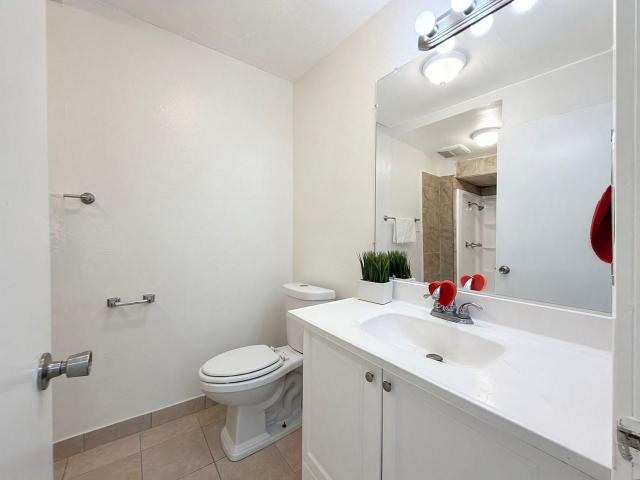CA2657 2 Bedroom Apartment for Rent at 2657 E Monroe St, Carson, CA 90810 Carson