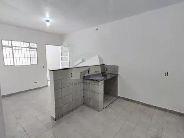 CA3216 Casa para locação por R$1.250 Jardim Malia II, São Paulo/SP