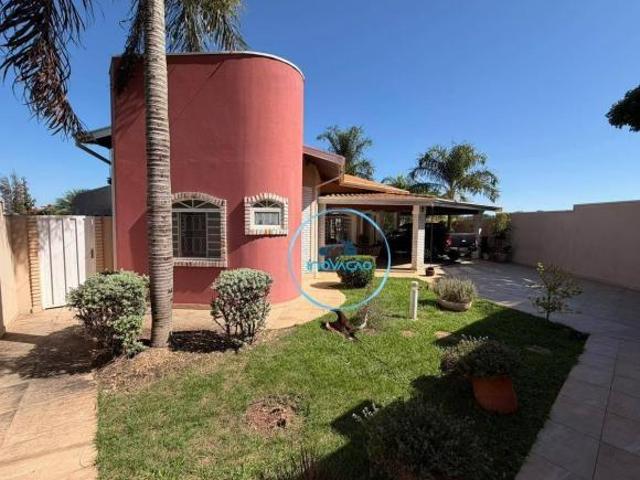 CA 923 Casa com 3 dormitórios à venda, 208 m² por R$ 1.200.000 Jardim Iporanga Águas de São Pe