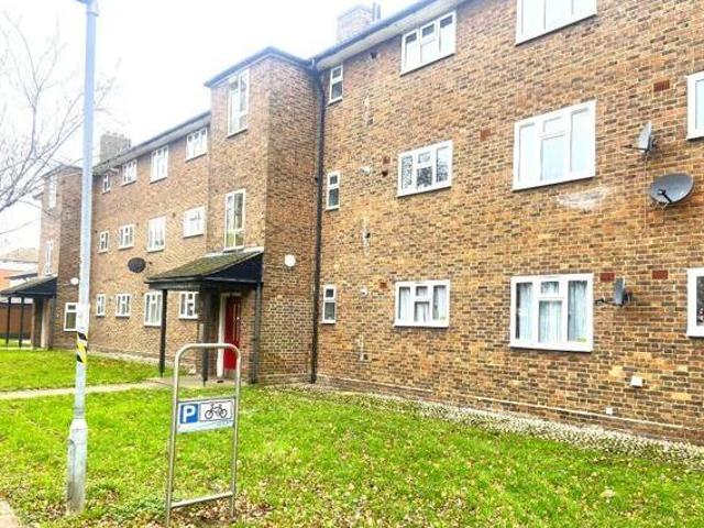Cam Green, South Ockendon, 1 Bedroom Flat