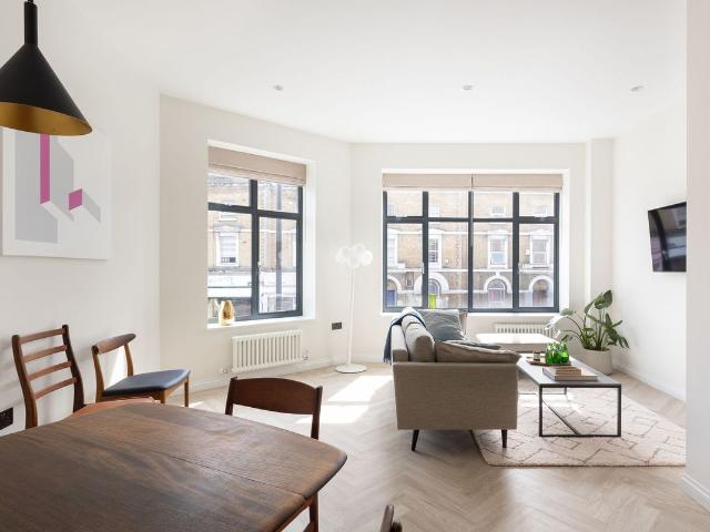 Camberwell Church Street, Camberwell SE5, 2 bed flat to rent, £3,000 pcm | PrimeLocation