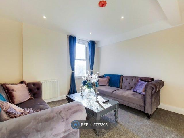 Camberwell Church Street, London SE5, Room to rent, £1,100 pcm | PrimeLocation