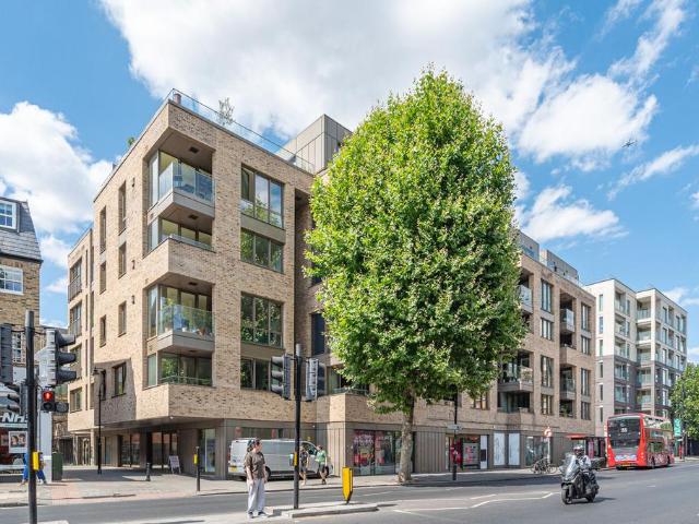 Camberwell Passage, Camberwell. 2 bed flat to rent £2,600 pcm £600 pw