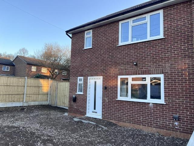 Camberley, Null GU15, 3 bed semi detached house to rent, £2,100 pcm | PrimeLocation