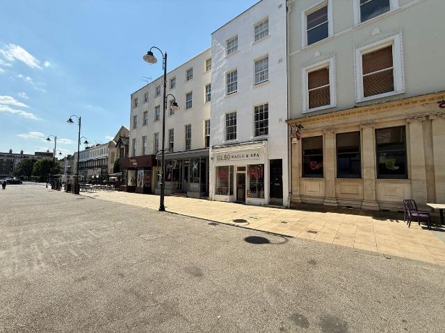 Cambray Place, Cheltenham GL50, 2 bed flat to rent, £1,050 pcm | PrimeLocation