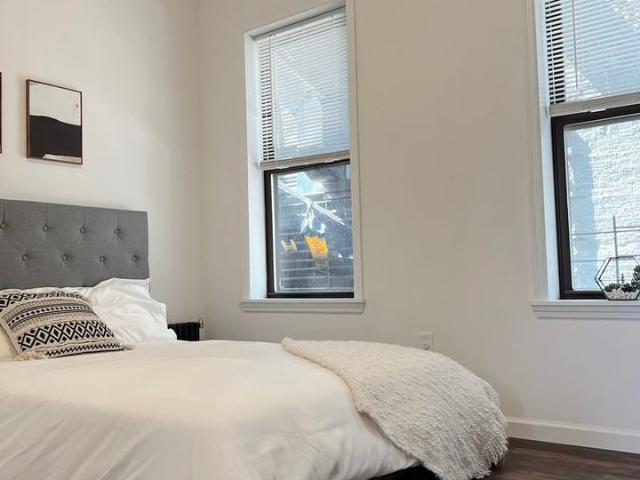 Cambreleng JJ LLC 2 Bedroom Apartment for Rent at 2403 Cambreleng Ave, New York, NY 10458 Belmont