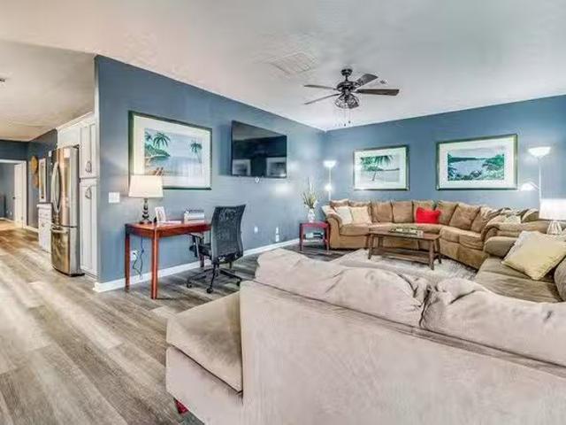 Cambria Drive