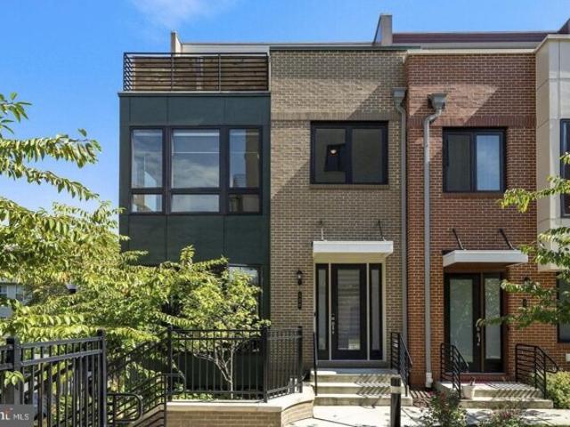 Cambria Walk, Alexandria, Condo For Sale