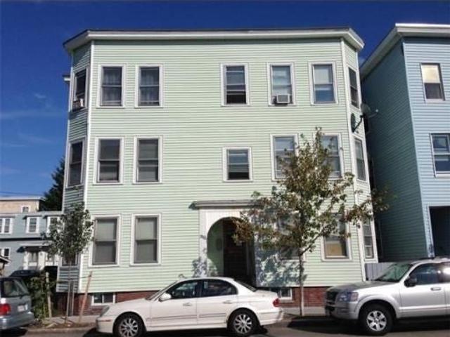 Cambridge Condo 3 bds and 2 baths available
