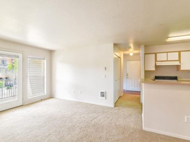 Cambridge Crossing Apartments 1 Bedroom Apartment for Rent at 915 Sw 163rd Ave, Beaverton, OR 97006 Five Oaks