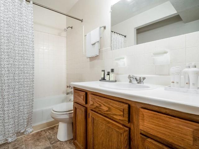 Cambridge Apartments 2 Bedroom Apartment for Rent at 600 Cambridge Blvd, Clarksville, IN 47129