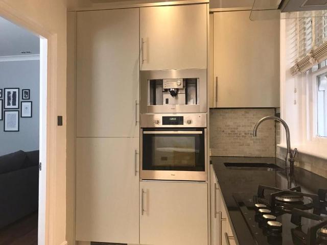 Cambridge Avenue, London, NW6 2 bed apartment to rent £2,499 pcm £577 pw