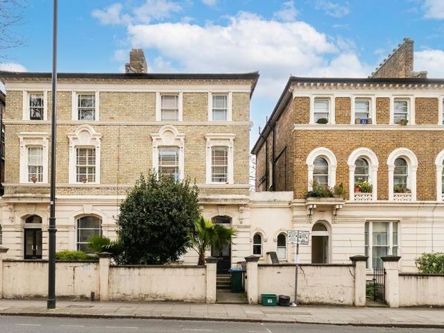 Cambridge Avenue, London NW6 2 bed flat to rent £2,225 pcm £513 pw