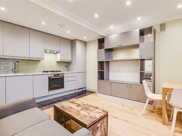 Cambridge Gardens, North Kensington W10, 1 bed flat to rent, £2,300 pcm | PrimeLocation