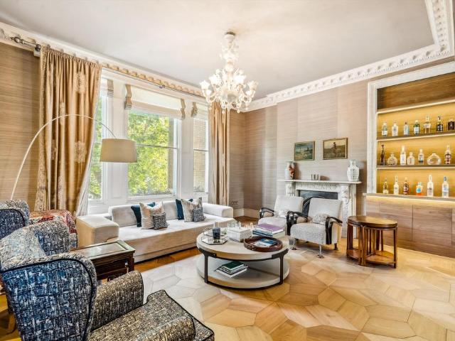 Cambridge Gardens, London, W10 4 bed terraced house to rent £21,450 pcm £4,950 pw