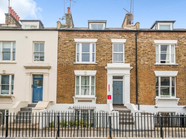 Cambridge Grove, London, W6