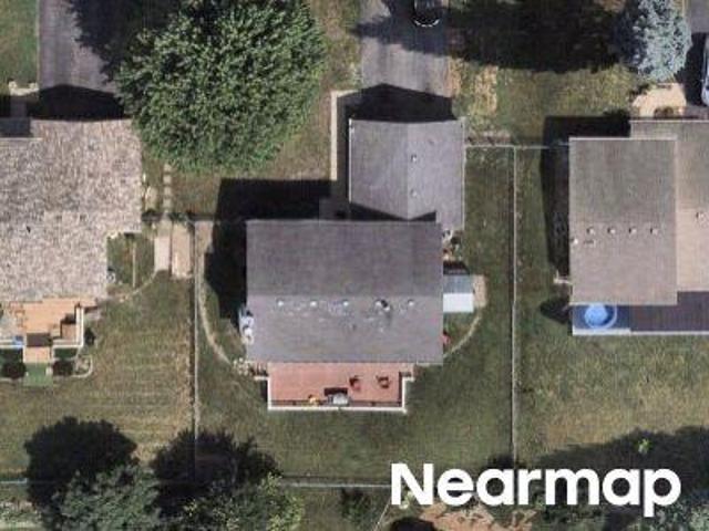 Cambridge Dr